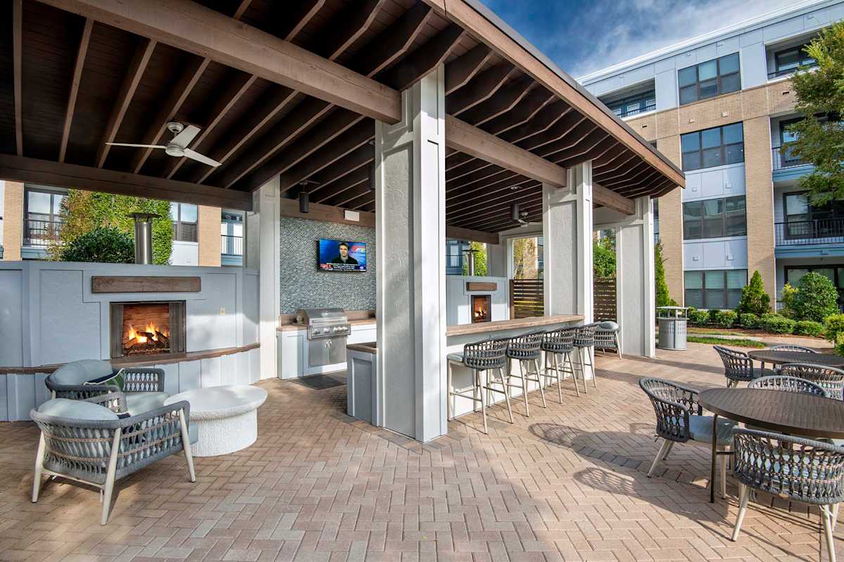 High-End Apartments in Downtown Decatur, GA | Photo Gallery