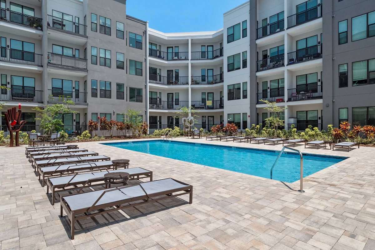 Luxury Apartments in St. Petersburg, FL | Photo Gallery
