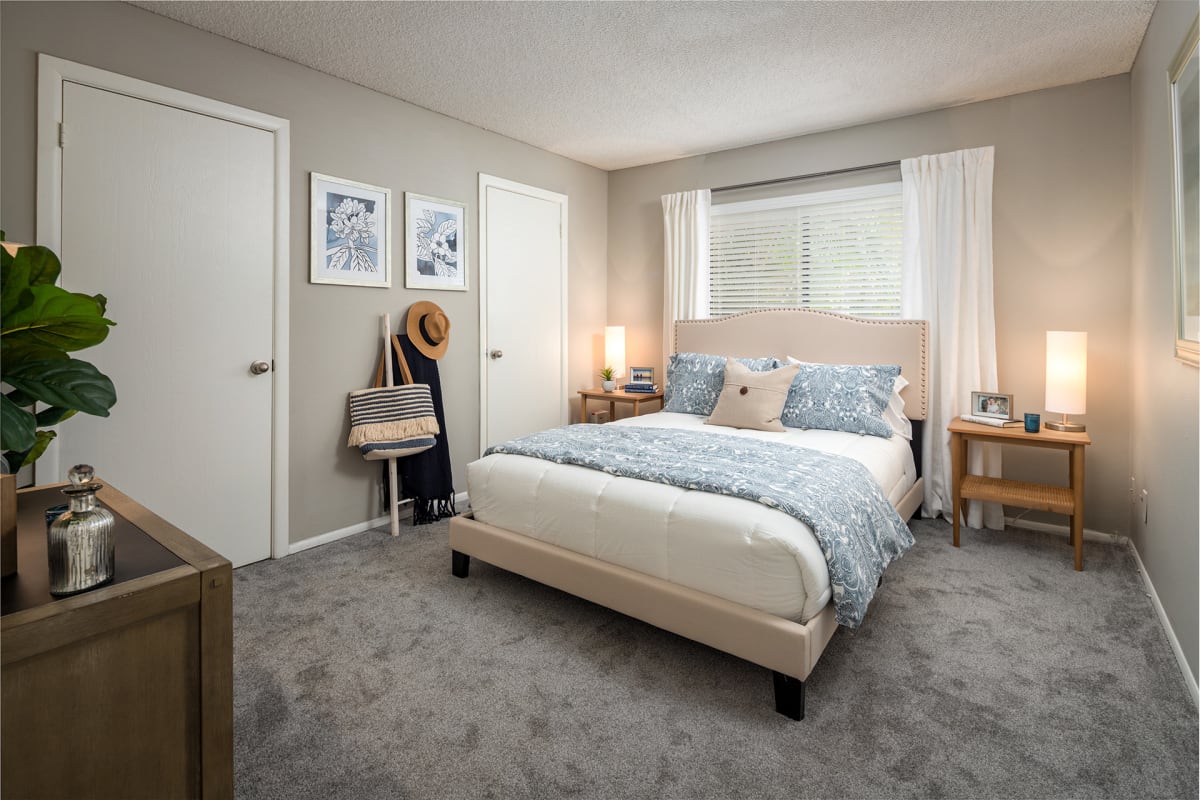 Rocky Point Tampa Apartments for Rent | Waterview at Rocky Point