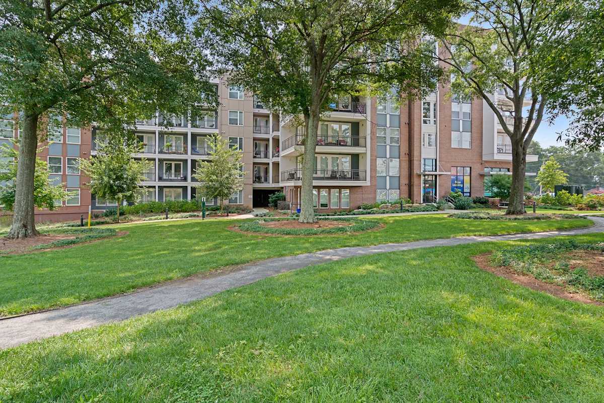 Willis Avondale Estates Apartments | Apartments in Decatur, GA | RENTCafe