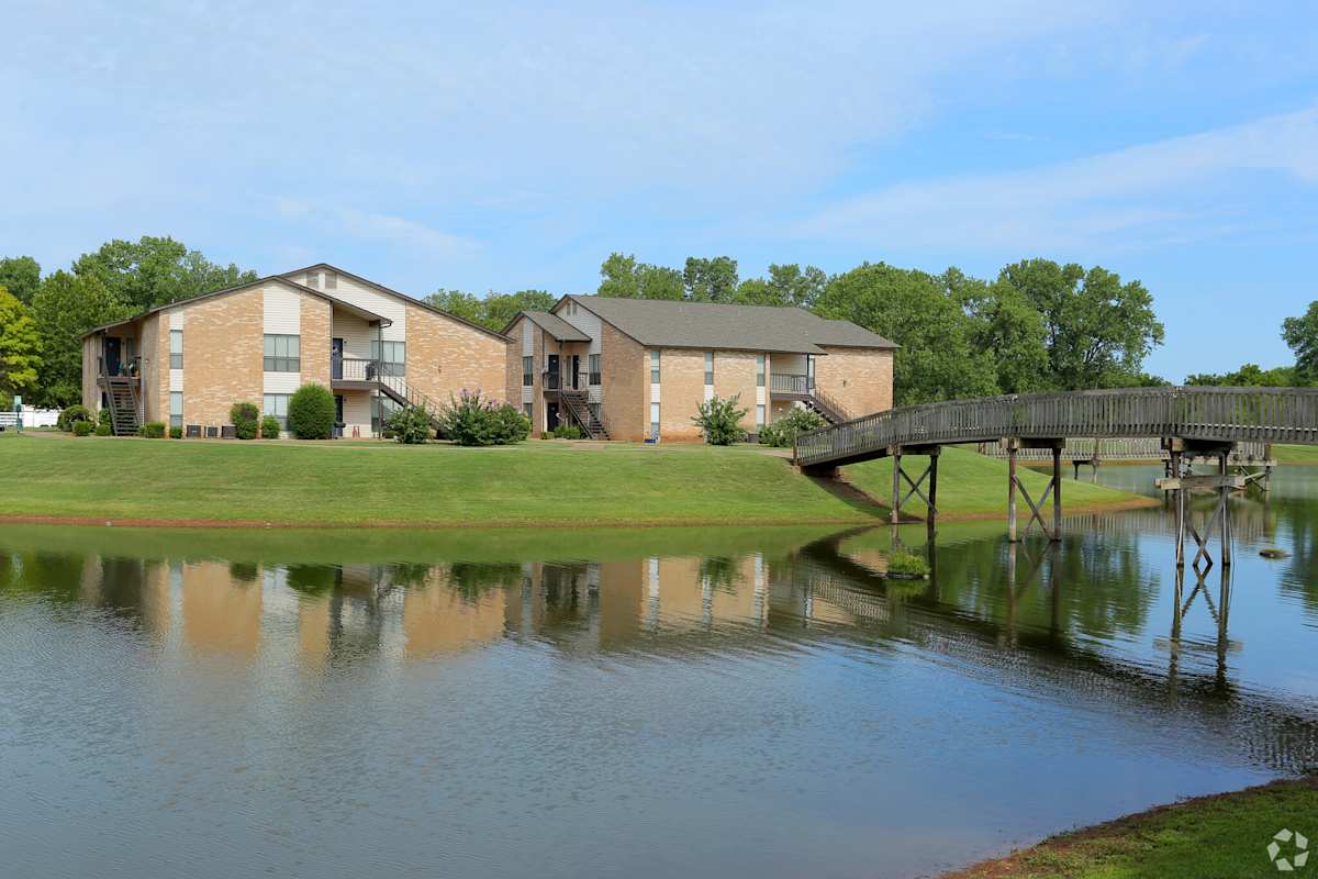 Photos and Video of Reflections at Stillwater in Stillwater, OK