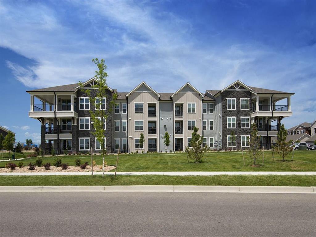 Apartments for Rent in Longmont | Watermark at Harvest Junction