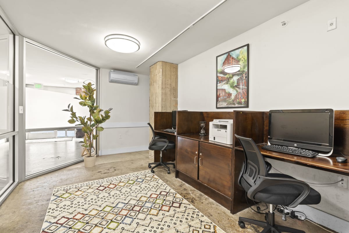 Photos and Video of Atrium Lofts at Cold Storage Apartments in Richmond, VA