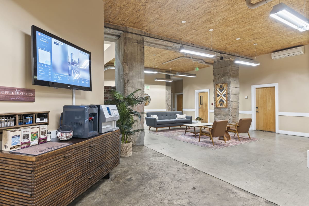 Photos and Video of Atrium Lofts at Cold Storage Apartments in Richmond, VA