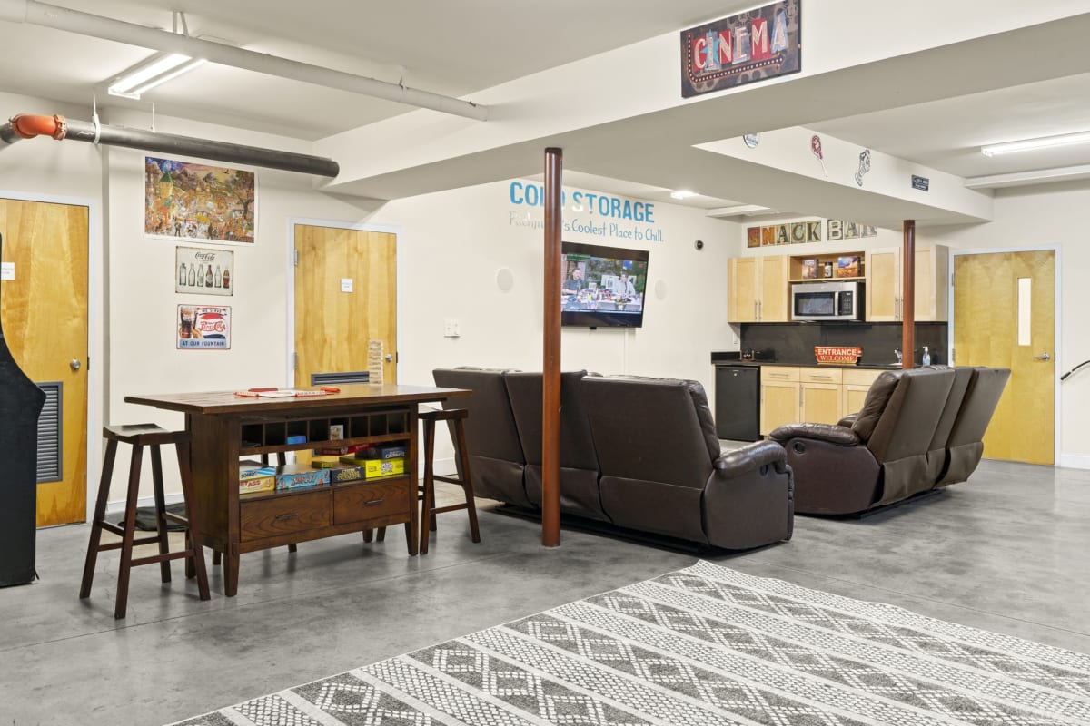 Photos and Video of Atrium Lofts at Cold Storage Apartments in Richmond, VA