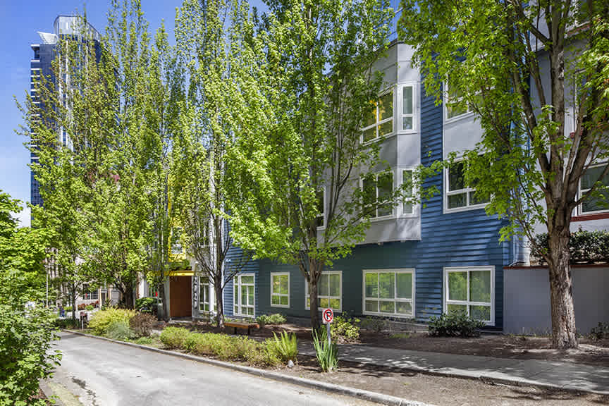 Photos and Video of Graham Terry Apartments in Seattle, WA