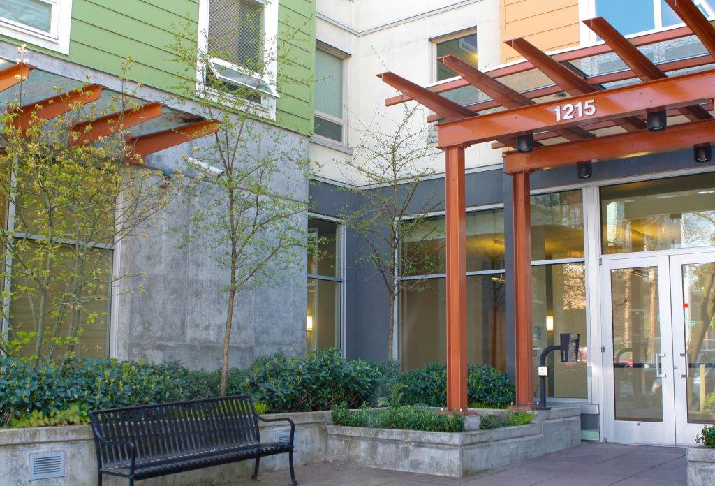 Photos and Video of Stone Way Apartments in Seattle, WA