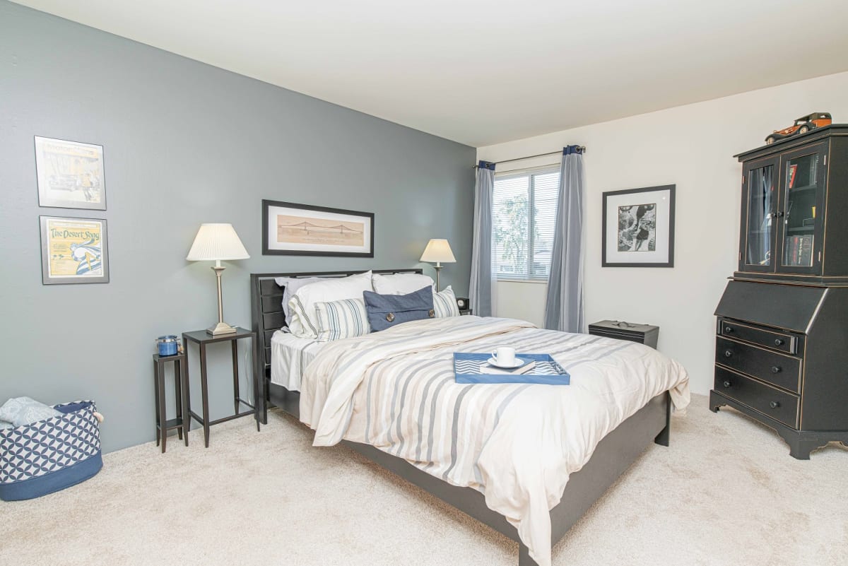 Mills Properties Inc | Apartments in Saint Louis, MO | RENTCafe