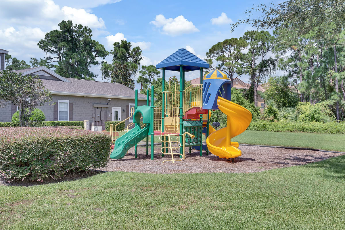 Photos | Stuart Pointe Apartments | Concord Rents | Concord Management ...