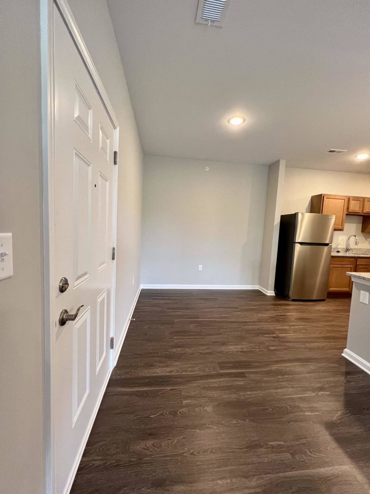 Photos and Video of Cardinal Ridge Apartments in Simpsonville, KY