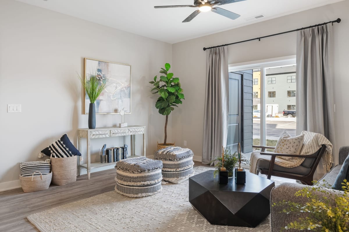 Photos and Video of Thompson Square Apartments in Jeffersonville, IN