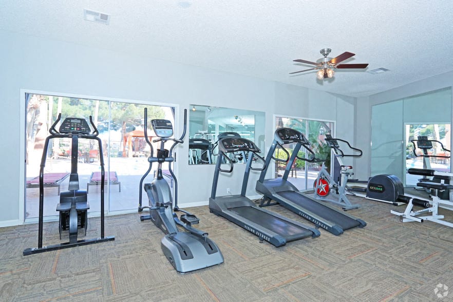 Photos and Video of Sunset Pointe Apartments in Las Vegas, NV