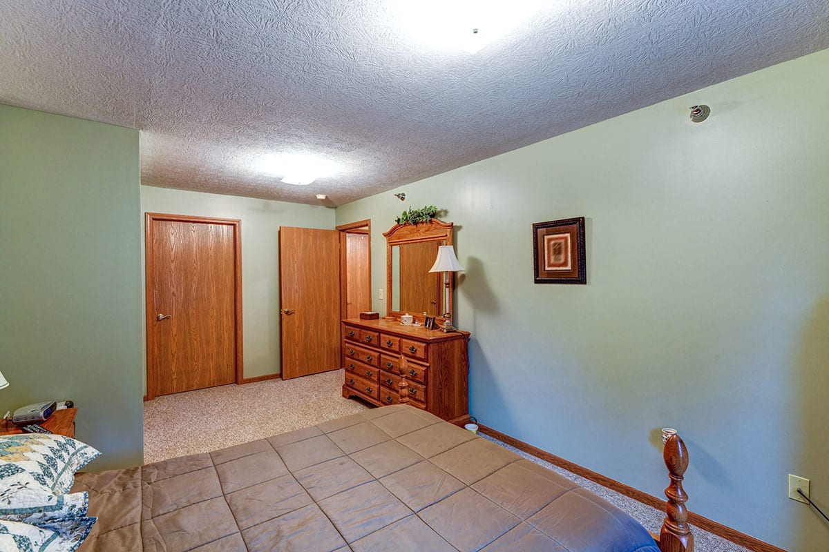 Photos and Video of Devon House in Tiffin, OH