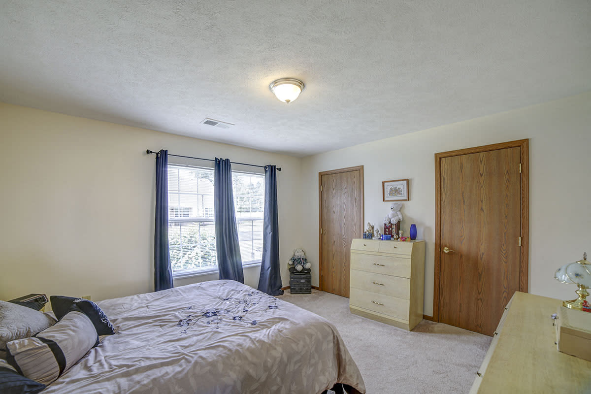 Photos and Video of Lightner Greene in New Castle, PA