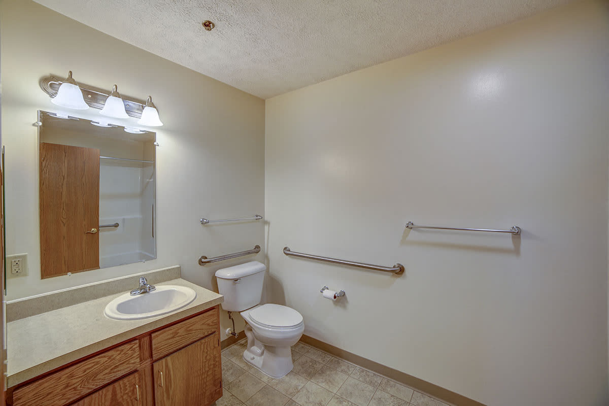 Photos and Video of Lightner Greene in New Castle, PA