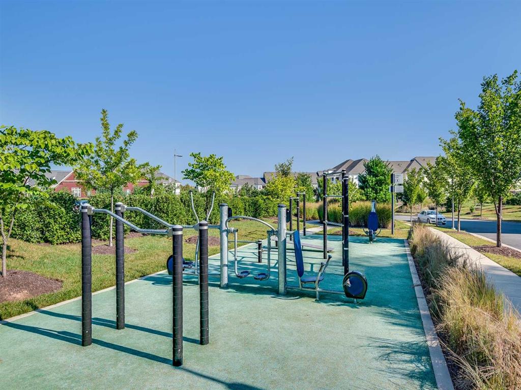 Photos and Video of Lerner Windmill Parc in Dulles, VA