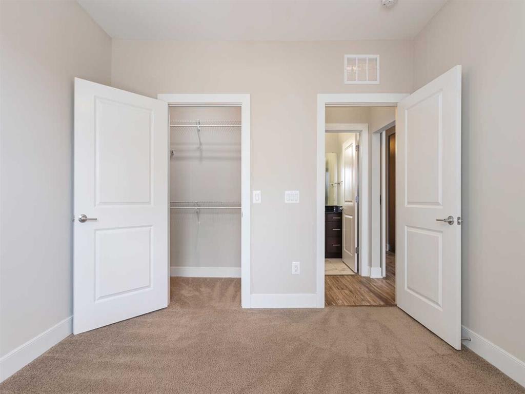 Photos and Video of Lerner Windmill Parc in Dulles, VA