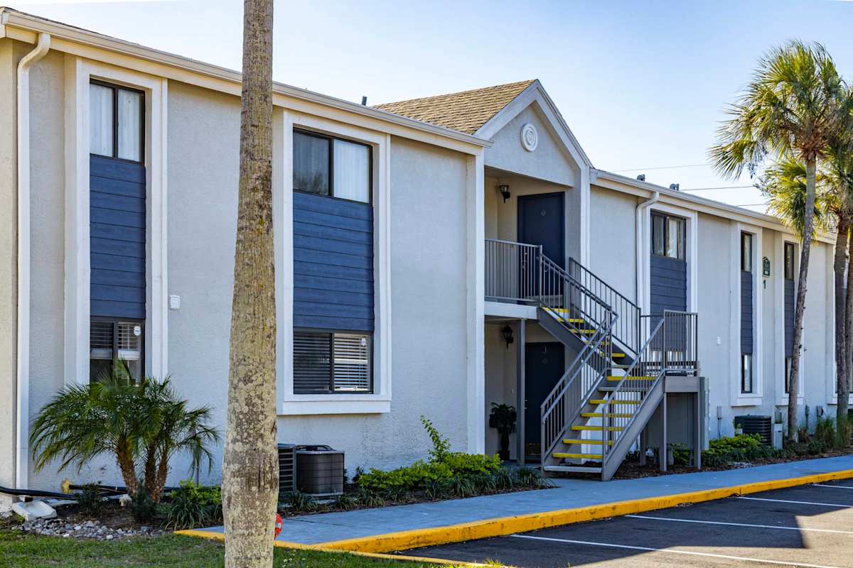 Photos and Video of Meridian Luxury Condominiums in Tampa, FL