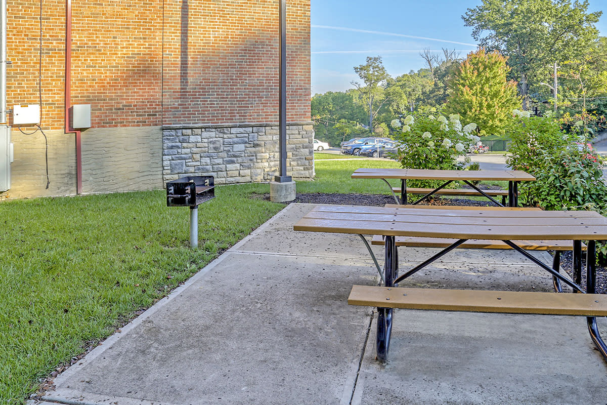 Photos and Video of Alston Park in Cincinnati, OH