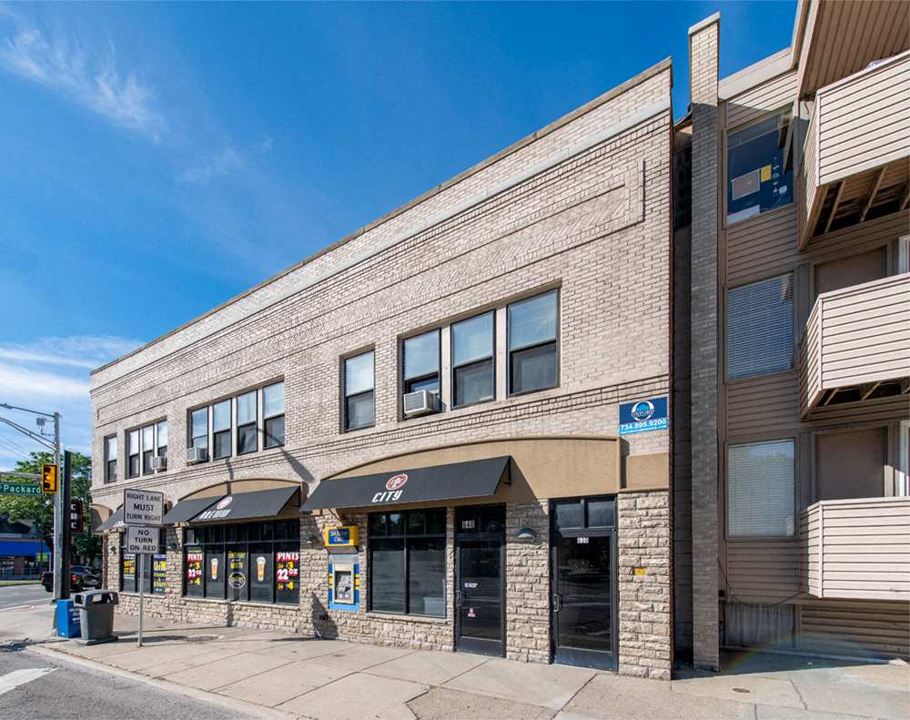 Property details for 630 Packard from Oxford Property Management