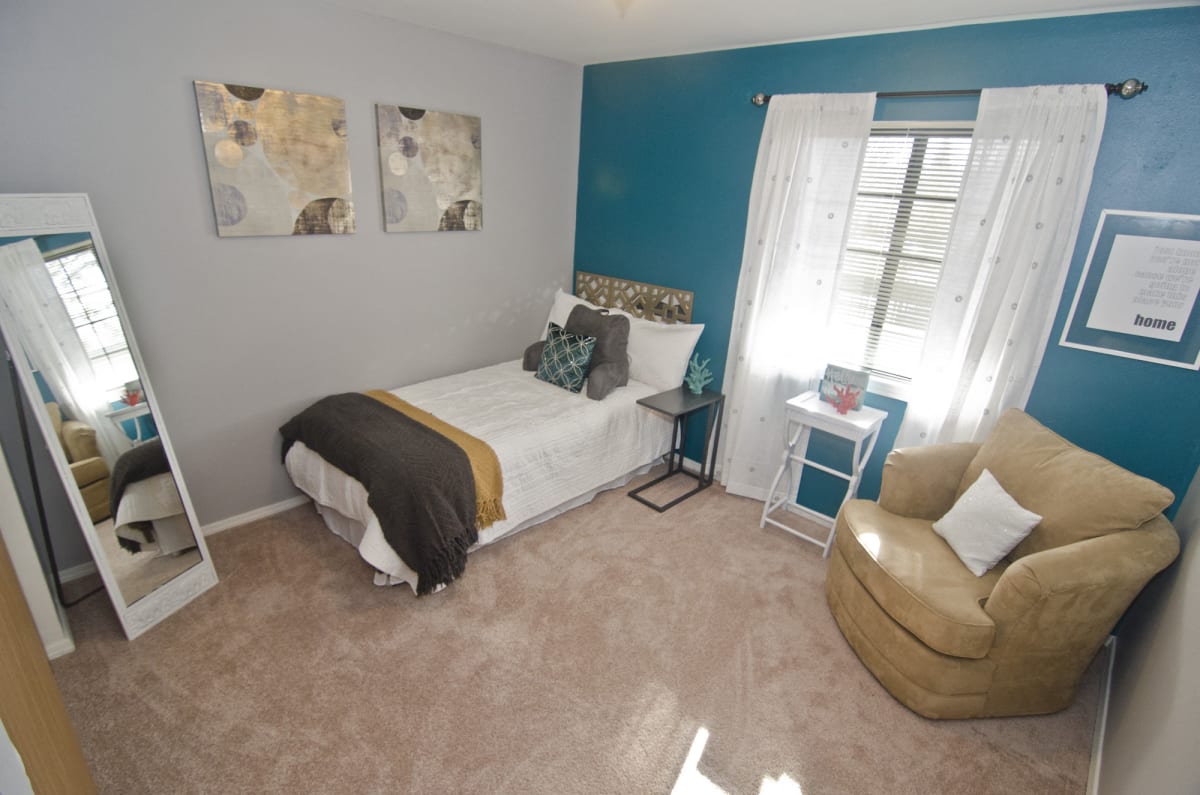 Photos and Video of Arbor Glen Apartments in East Lansing, MI