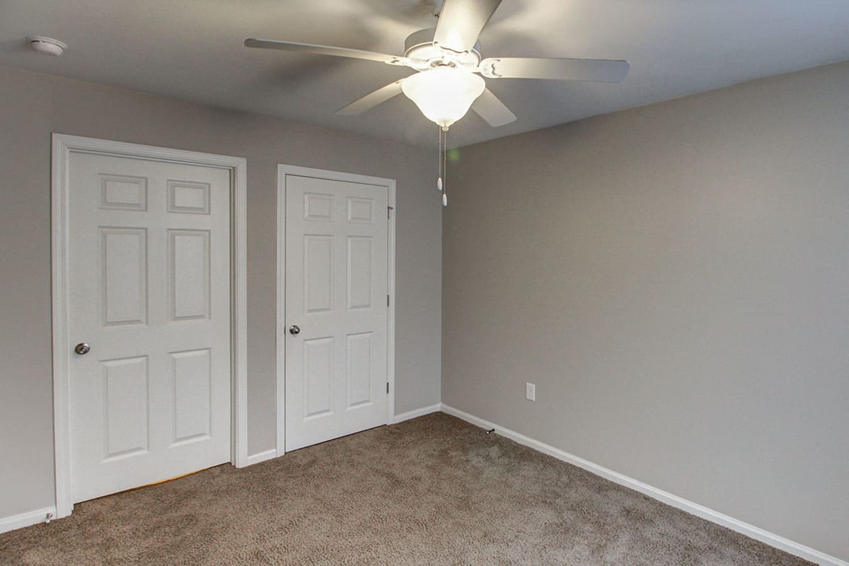 Photos and Video of Northside Drive Apartments in Crossville, TN