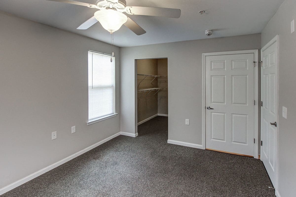 Photos and Video of Northside Drive Apartments in Crossville, TN