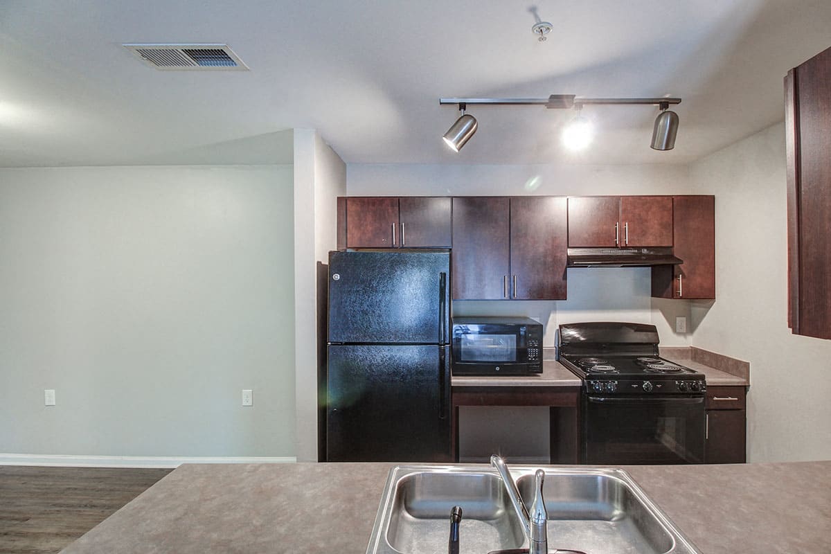 Photos and Video of Northside Drive Apartments in Crossville, TN