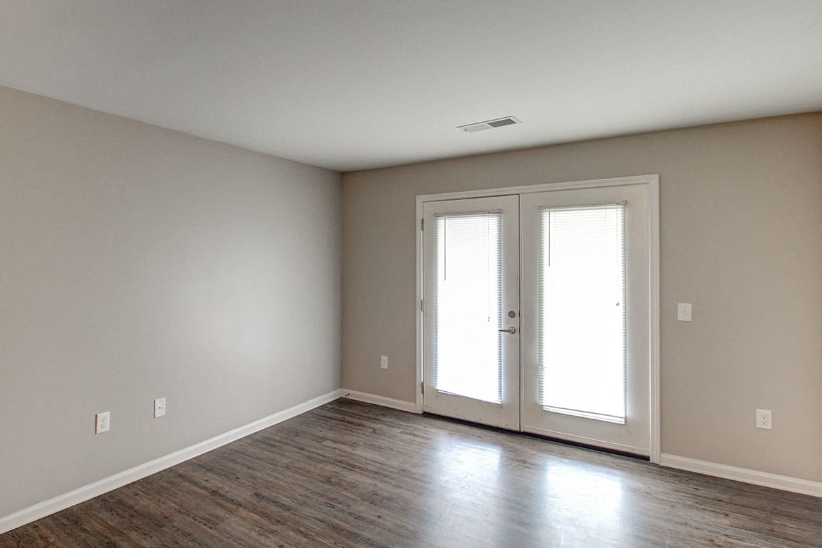 Photos and Video of Northside Drive Apartments in Crossville, TN