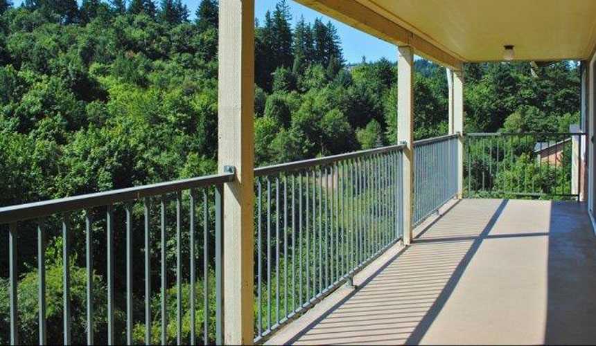 Apartments for Rent in Portland | Commons at Sylvan Highlands