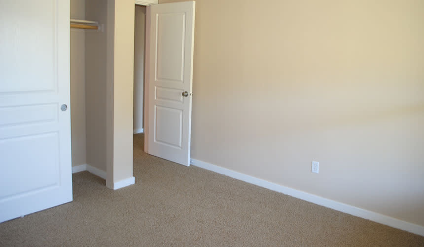 Apartments for Rent in Portland | Commons at Sylvan Highlands