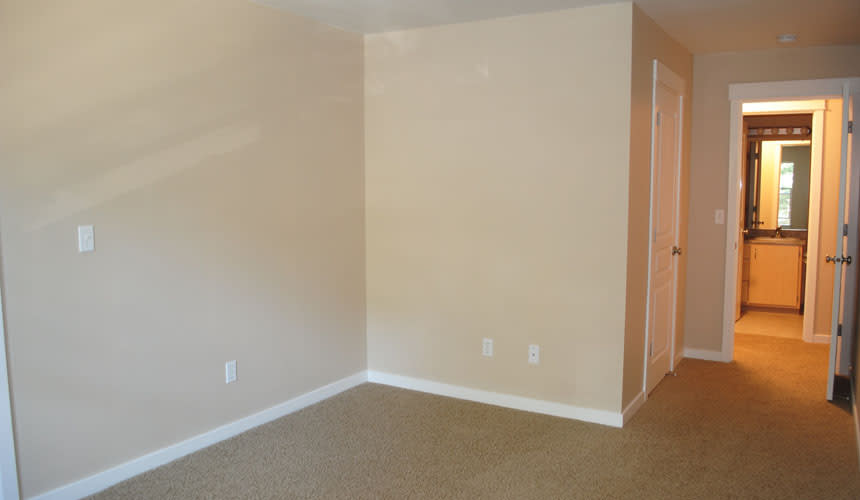 Apartments for Rent in Portland | Commons at Sylvan Highlands