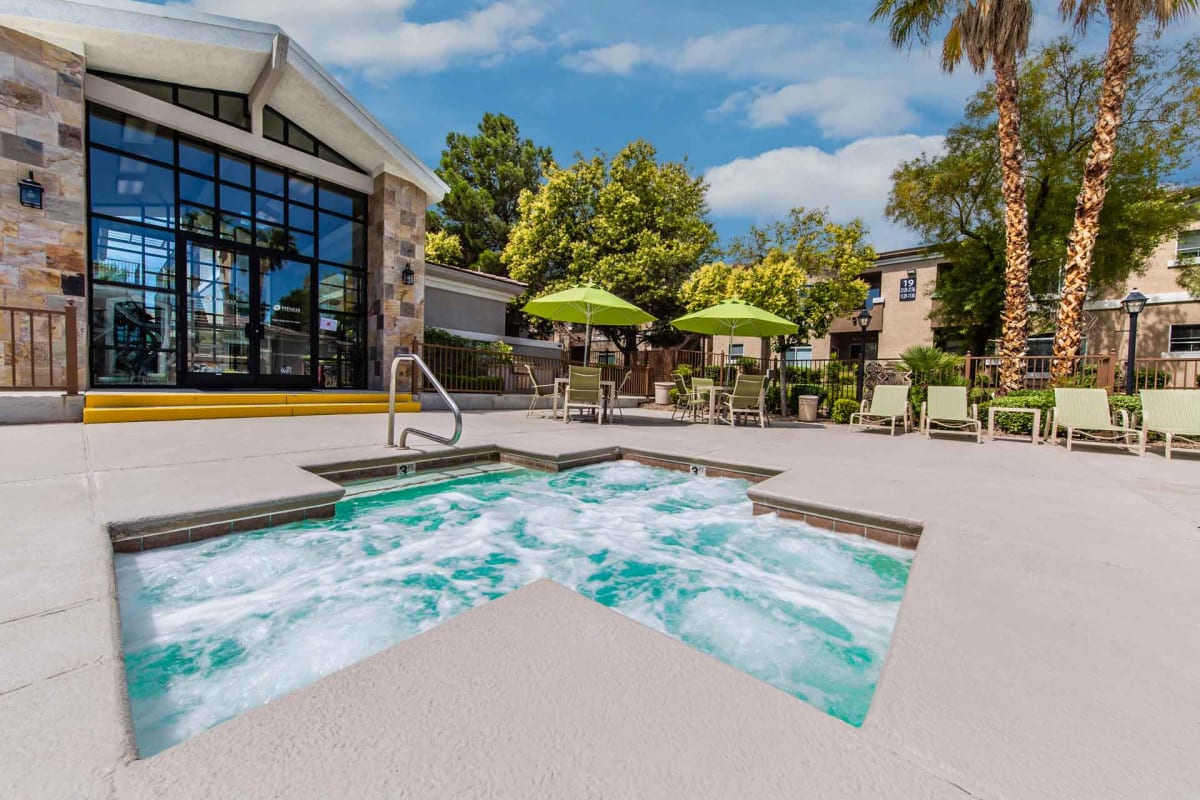 Las Vegas Luxury Apartments | The Clubs at Rhodes Ranch | Photos