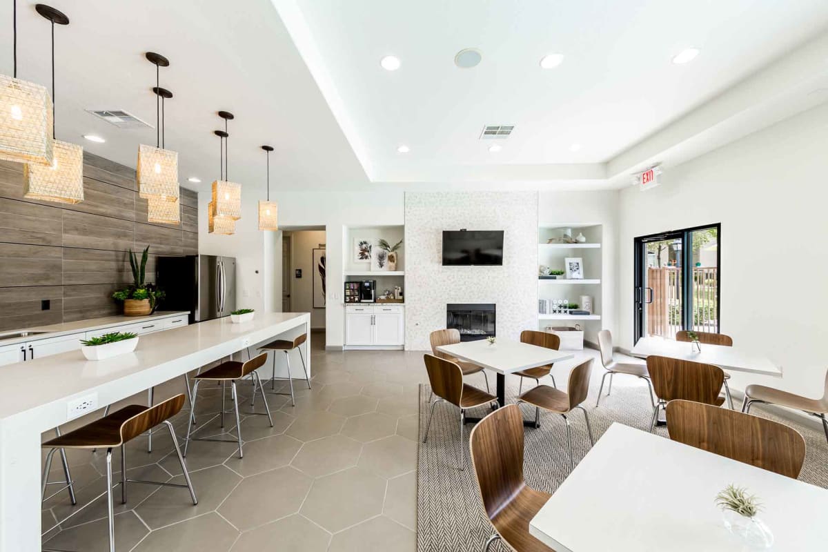 Las Vegas Luxury Apartments | The Clubs at Rhodes Ranch | Photos