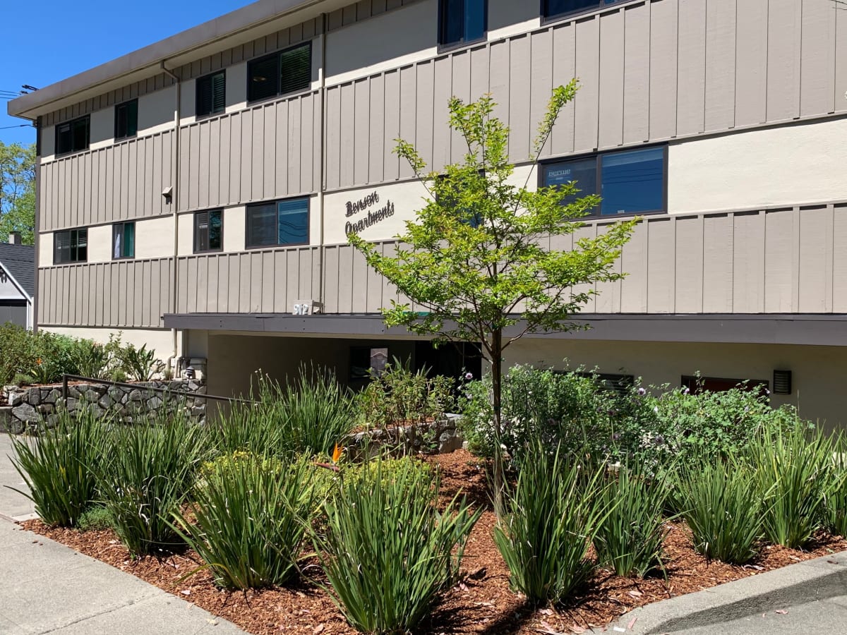 Photos and Video of Benson Apartments in Burlingame, CA