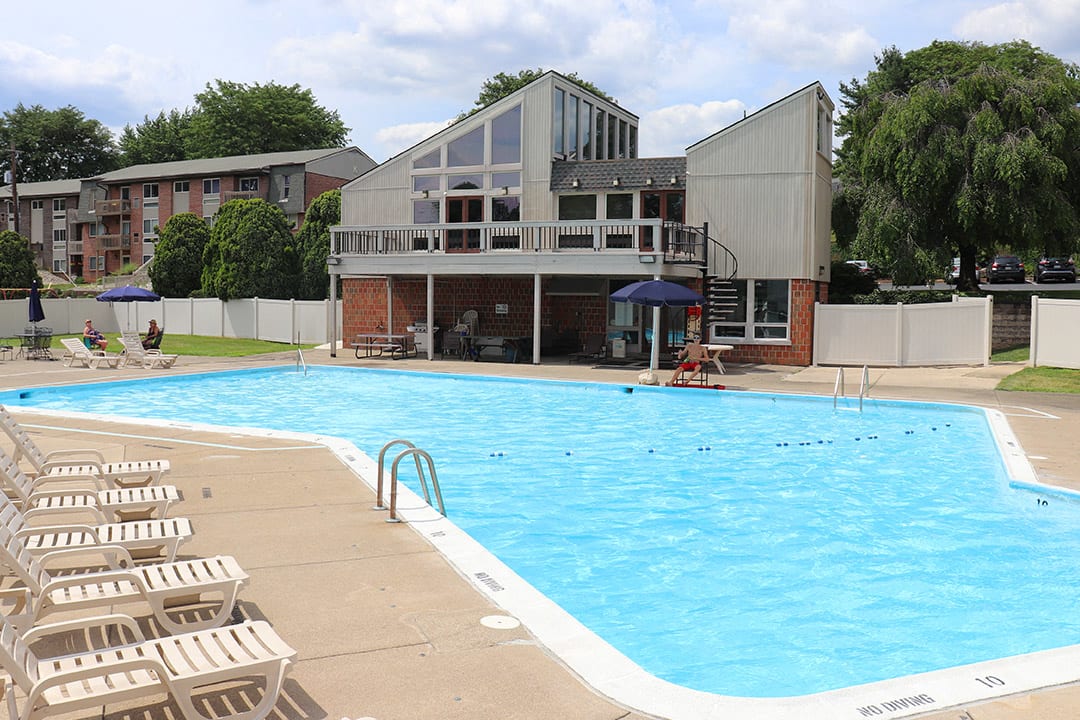 Photos and Video of Spring Ridge Apartments in Whitehall, PA