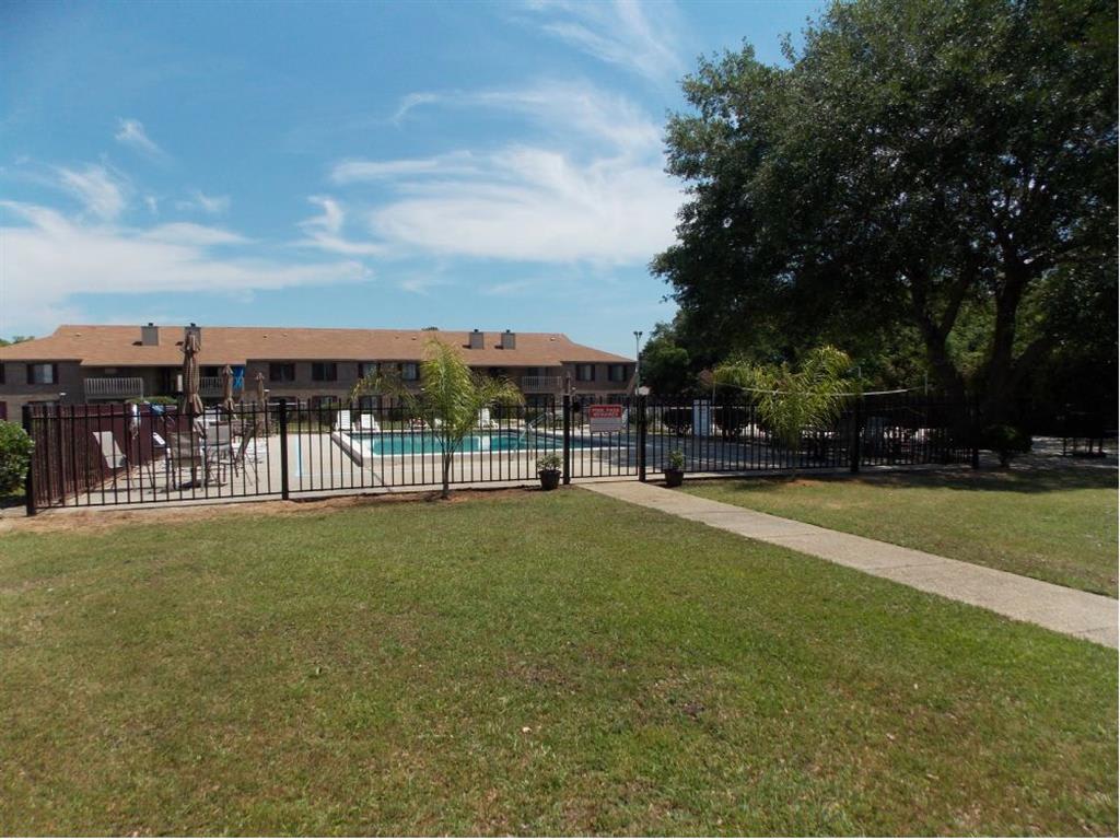 Apartments for Rent in Pensacola | Ember Ridge