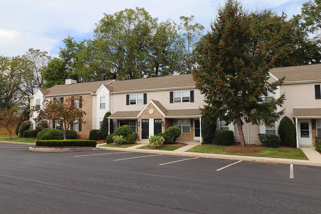 Photos and Video of Hamilton Park Apartments in Harrisburg, PA