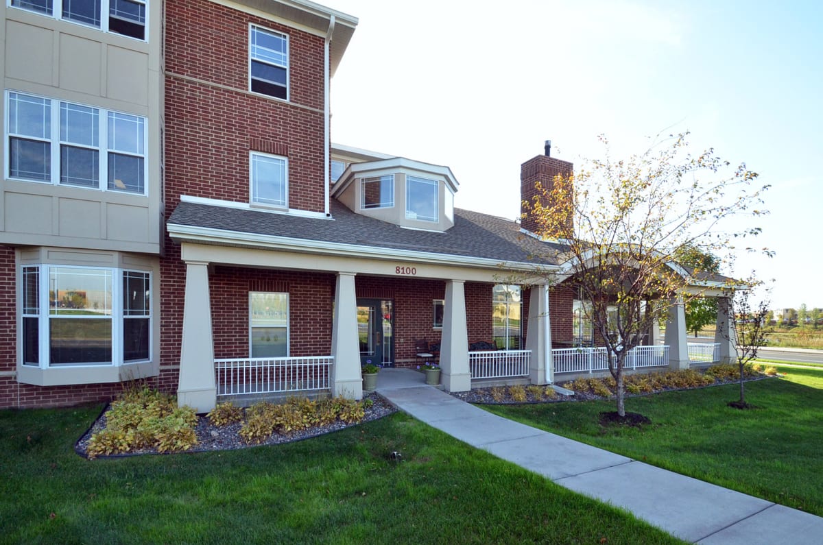 Photos and Video of Arbor Lakes Commons in Maple Grove, MN