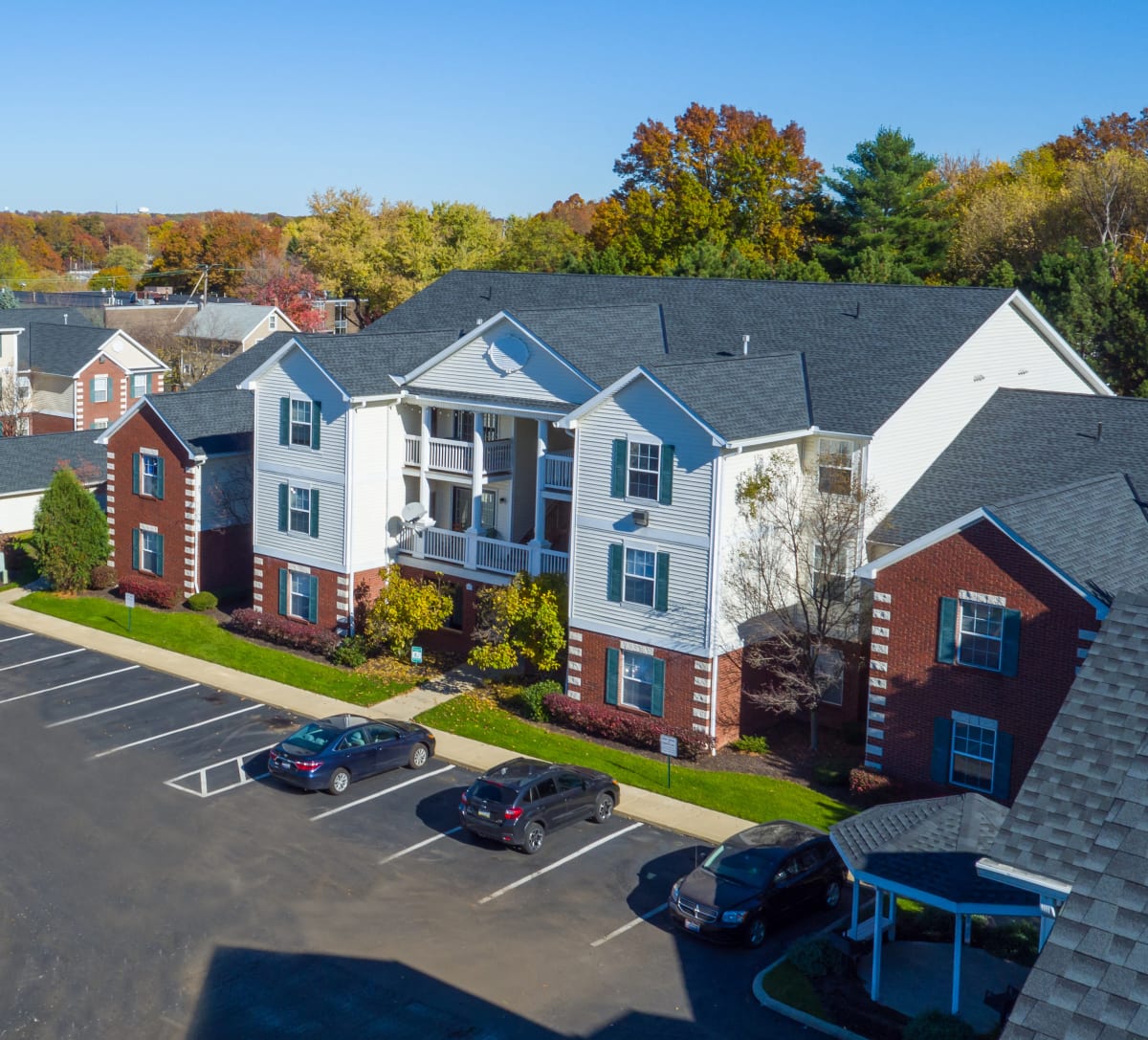 Photos | Forest Ridge Apartments