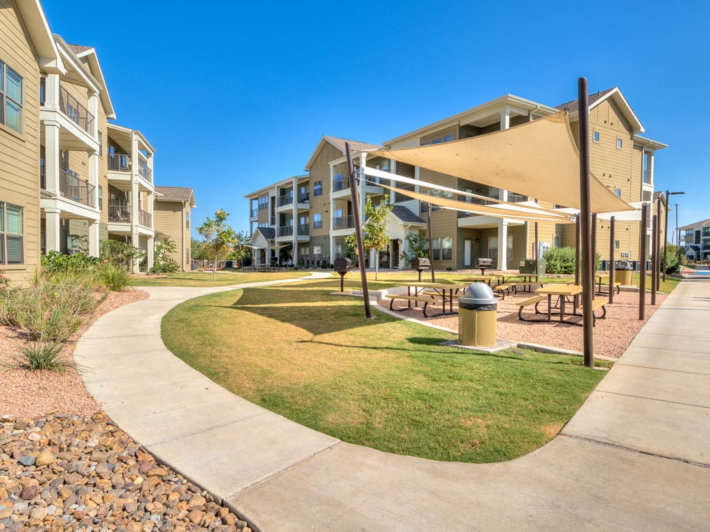 Apartments for Rent in Laredo, TX | La Contessa Apartments