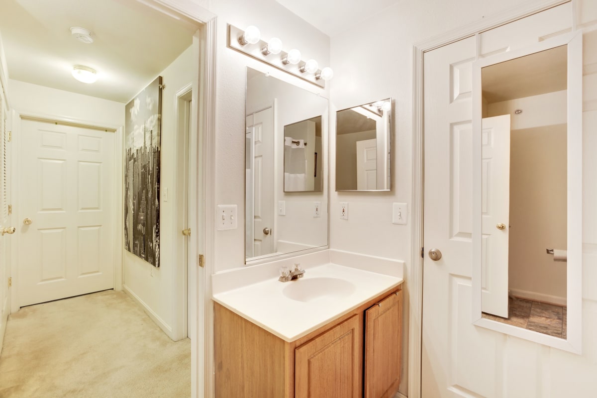 Springfield Apartments for Rent | Springfield Crossing