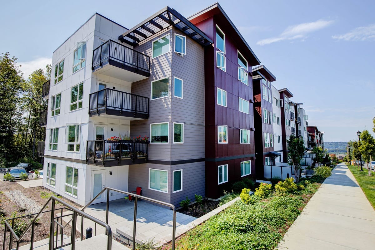 Photos and Video of Avaya Ridge Apartments in Renton, WA