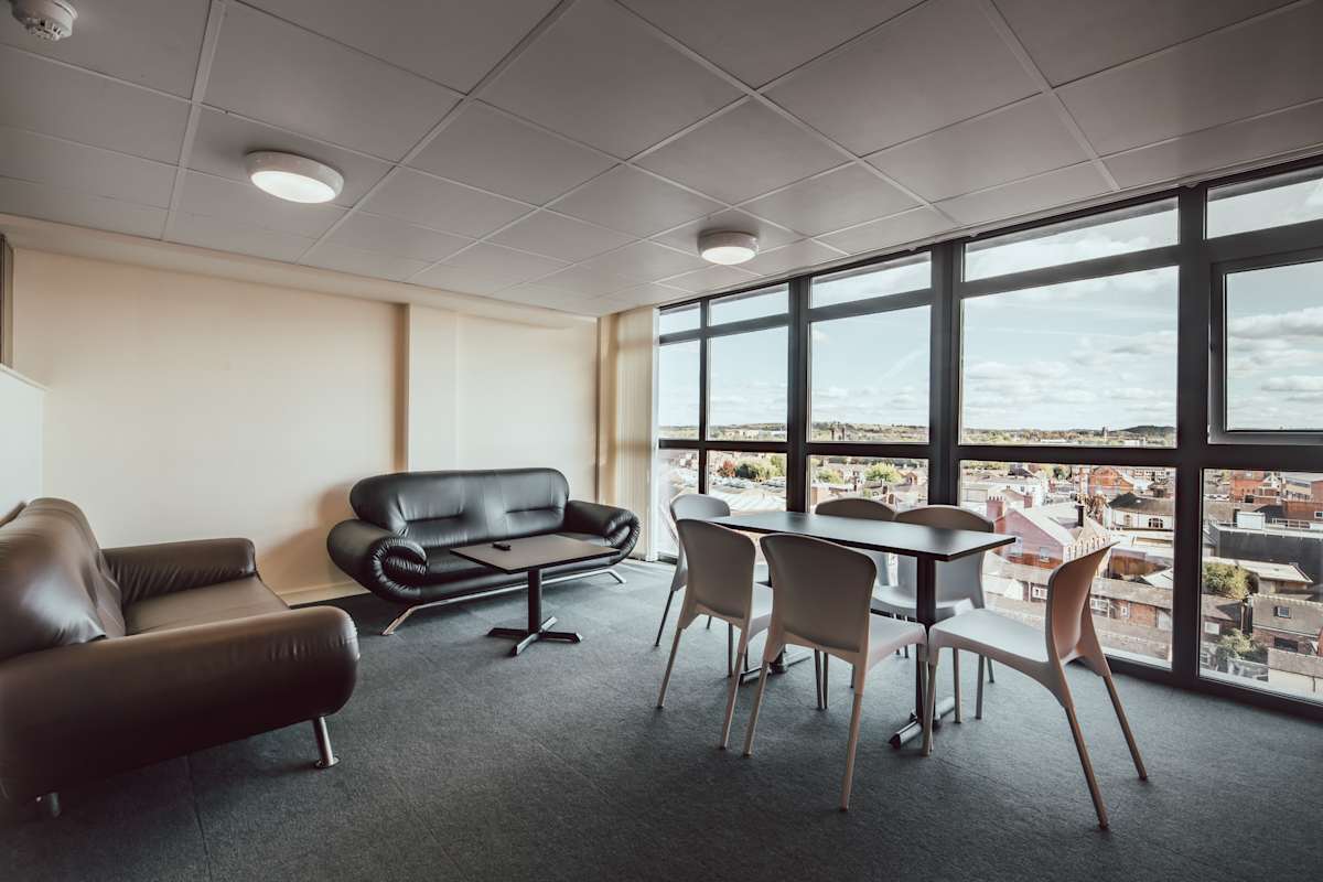 Available Rooms to Rent in Stoke on Trent at Lomax Halls