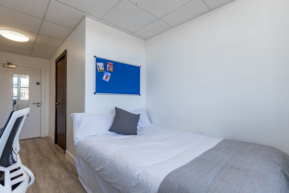 MyPad Paisley | Room Details