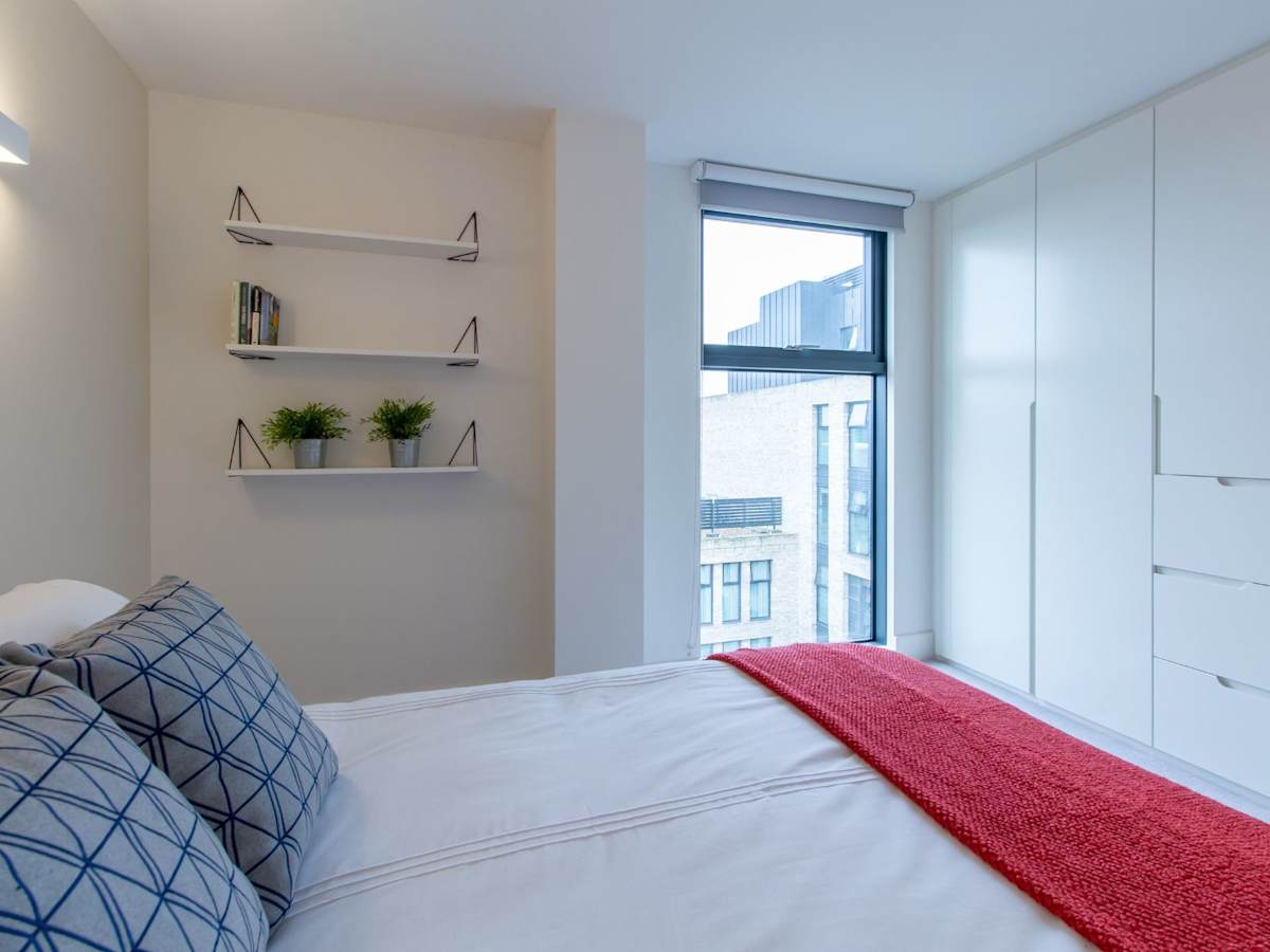Available Rooms to Rent in London at Spring Mews The Apartments