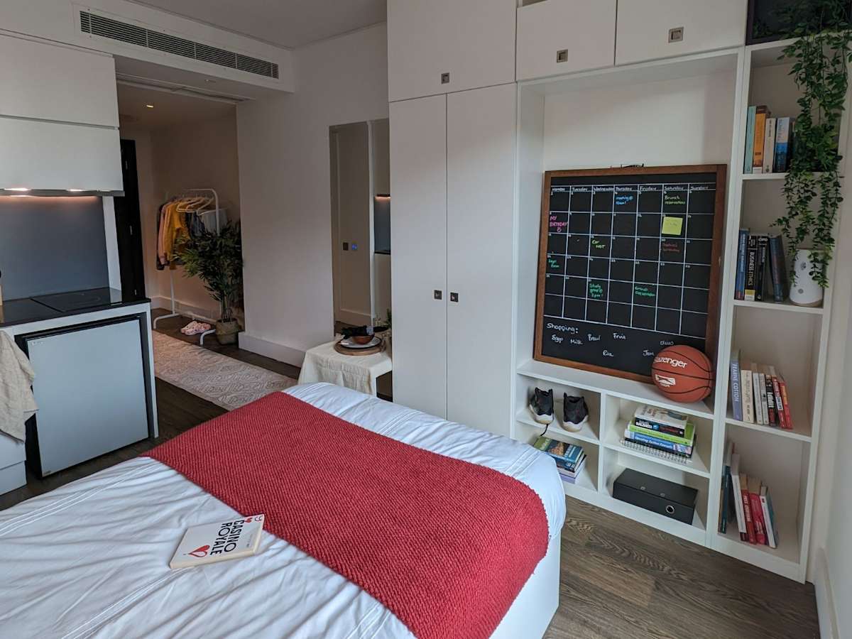 Available Rooms to Rent in London at Spring Mews