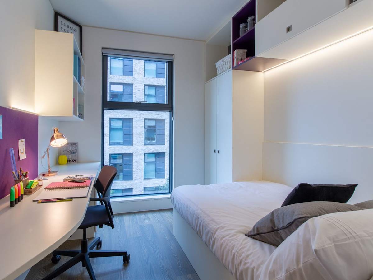 Available Rooms to Rent in London at Spring Mews