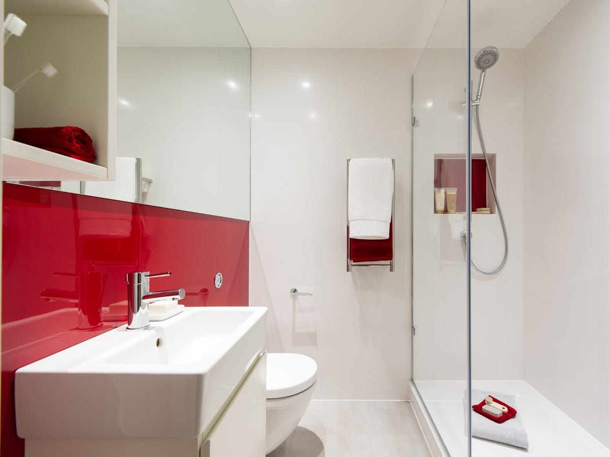 Available Rooms to Rent in London at Spring Mews