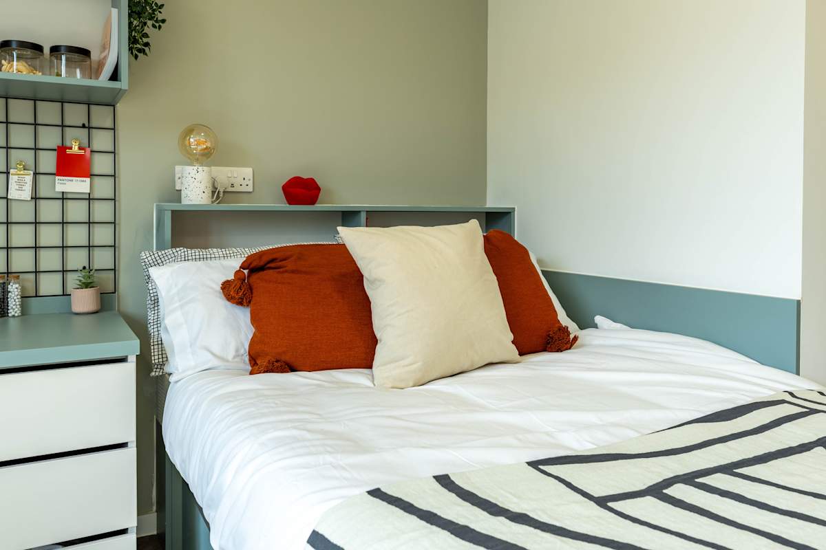 The Brook | Room Details